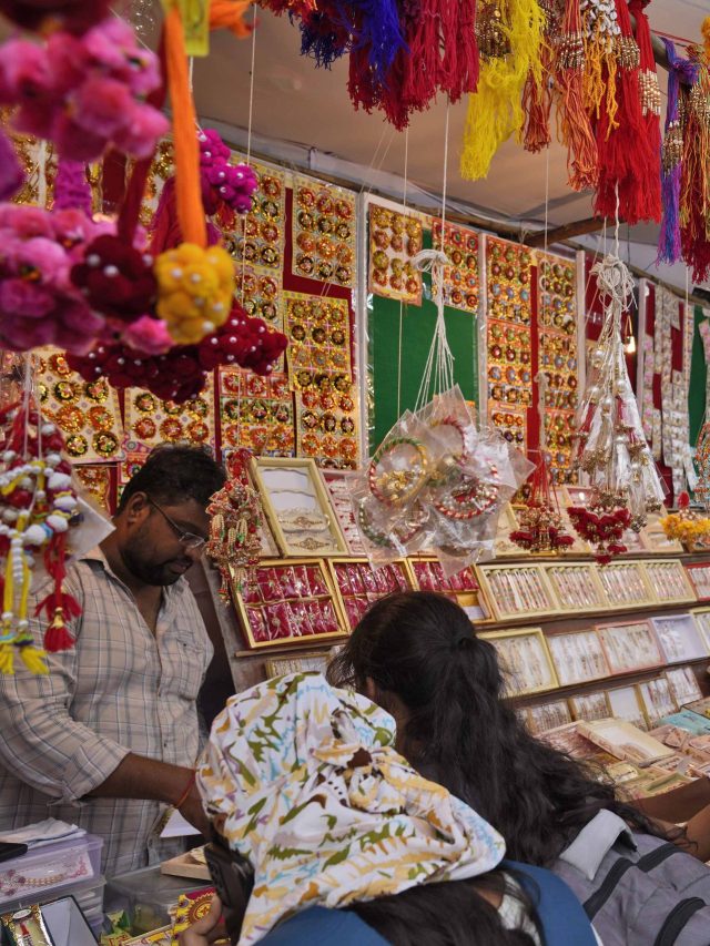 Which Rakhi colour is most auspicious for you