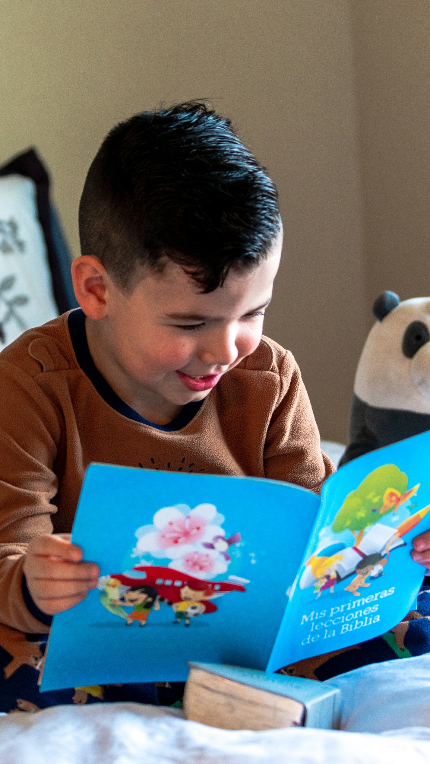 7 Easy Books Every Child Should Read