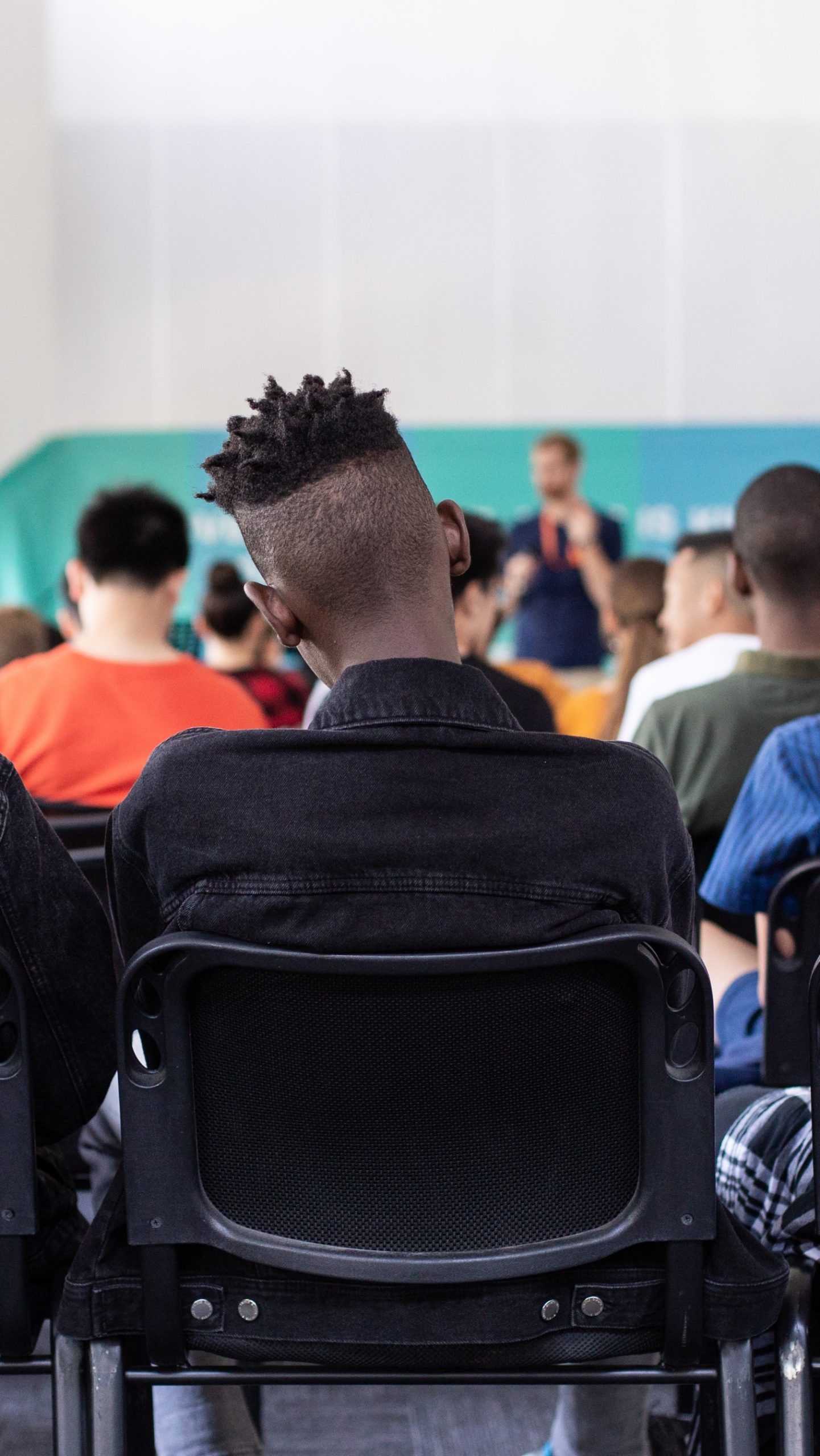 5 Reasons Why Backbenchers Are So Successful