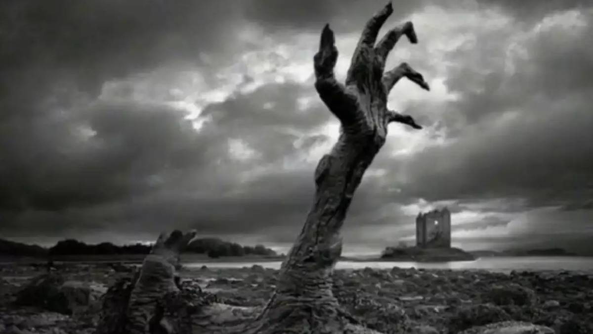 Most haunted beaches where no one dares to visit