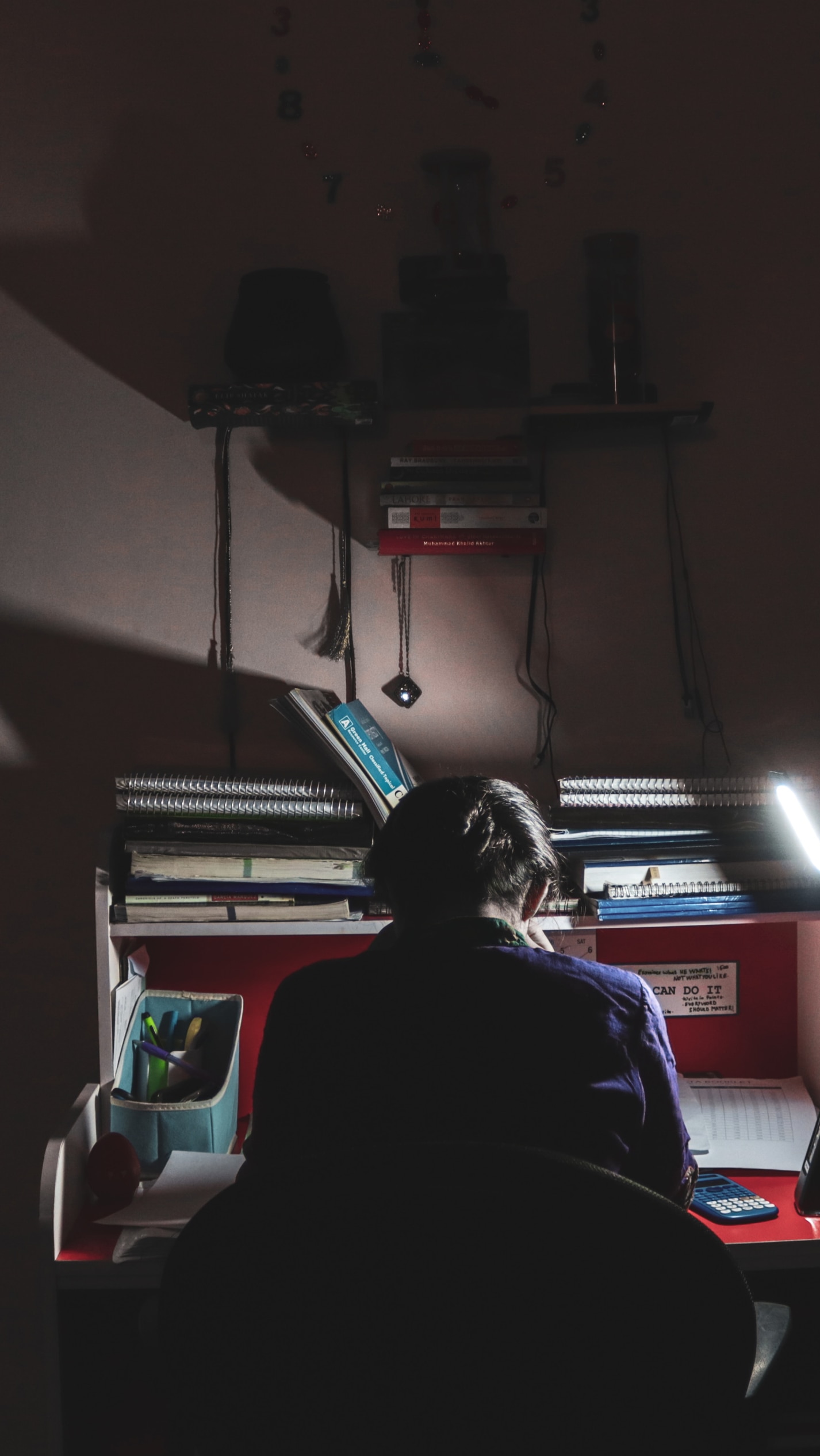 7 Surprising Benefits of Studying At Night