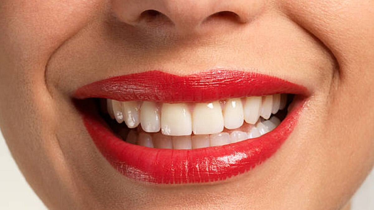 भाग्यवान होते हैं ऐसे दांत वाले लोग, पैसों से भरी रहती है जेब - Samudra ...