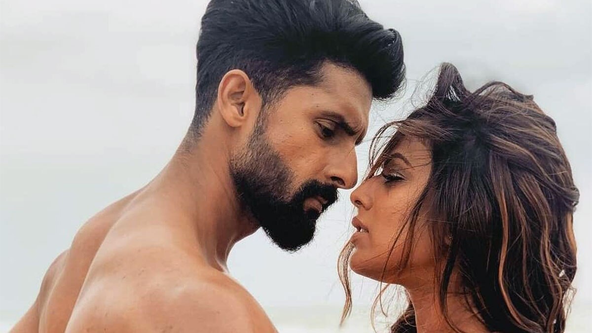 पहले बीवी से पूछा, फ‍िर सास से मांगी इजाजत, तब एक्टर ने दिया किस‍िंग सीन - Tv actor ravi dubey ...